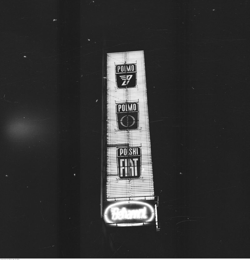 Warszawskie neony w PRL-u [galeria]